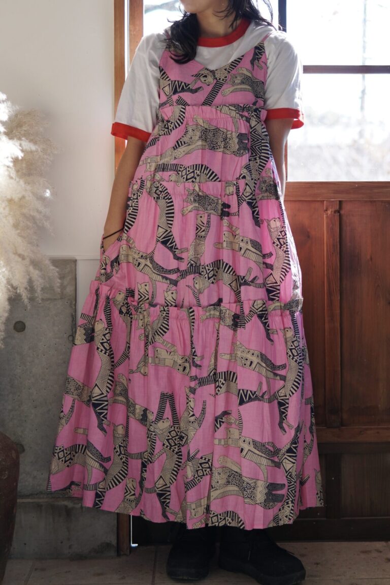 おしゃれさんが着ている”ブロックプリント”とは？インドの伝統技術を深堀り！ | nioki with AMKUPi